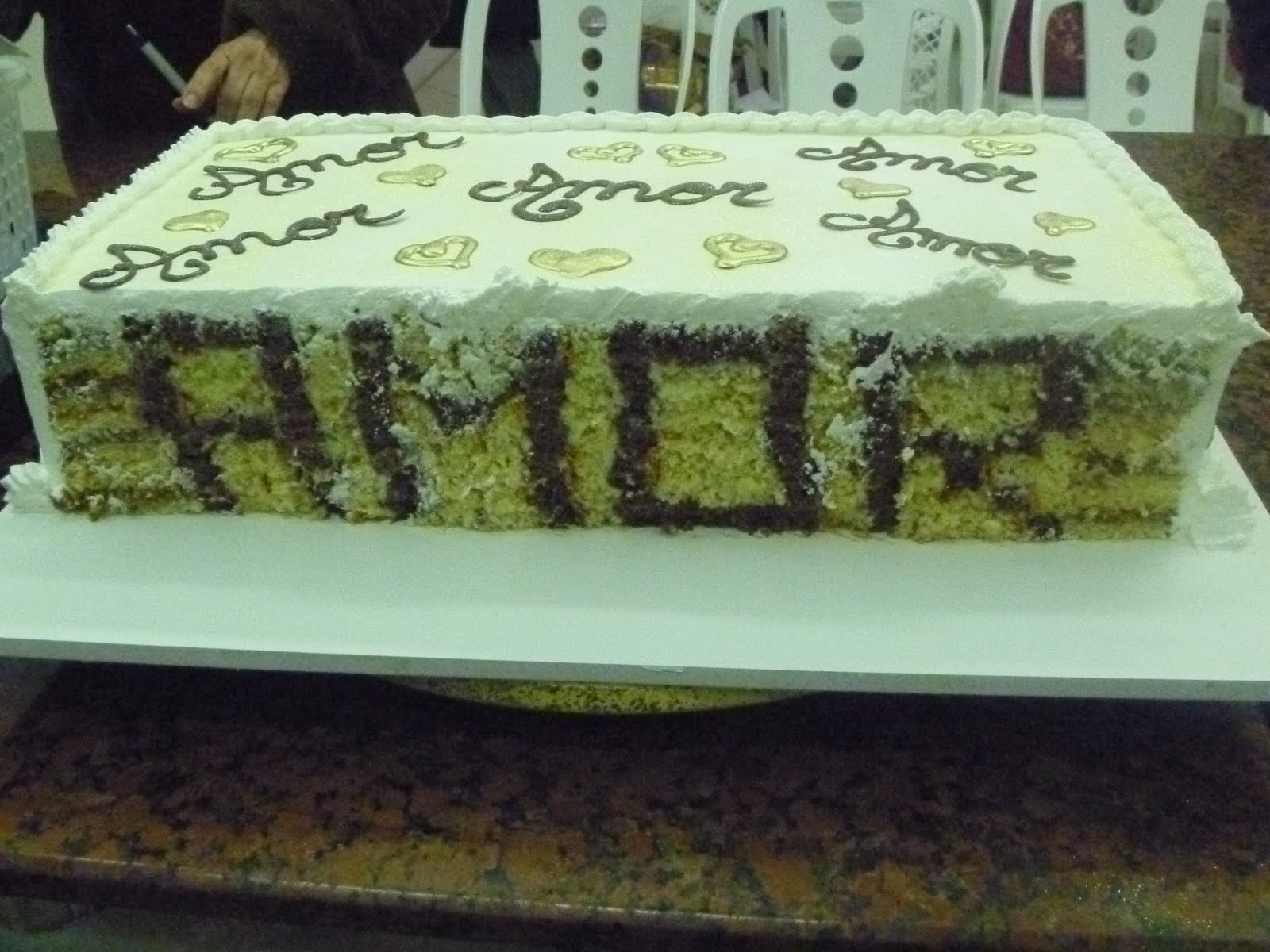 DOCES DE MEL: BOLO DE LETRAS