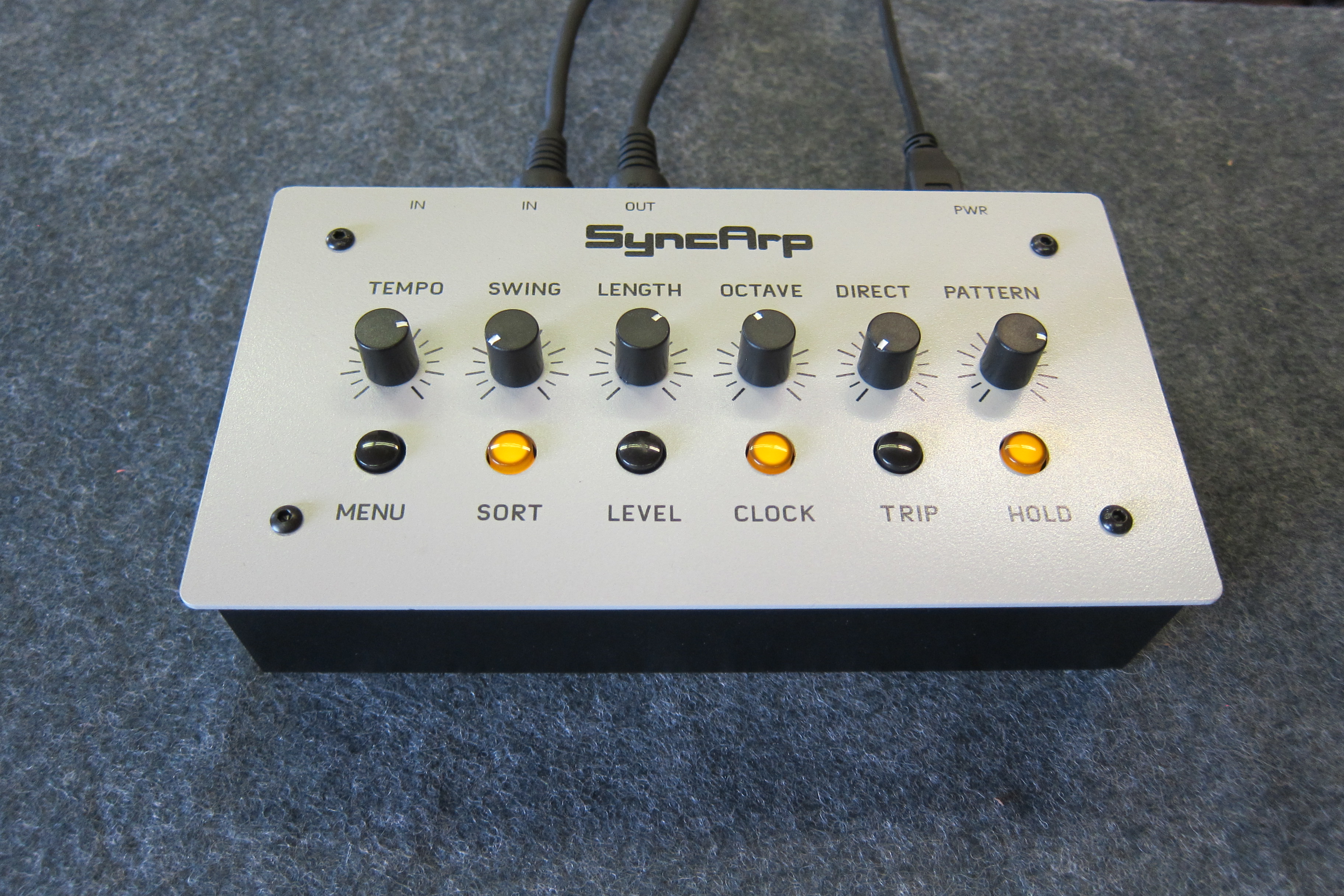 MATRIXSYNTH: Madrone Music Syncarp: MIDI Arpeggiator