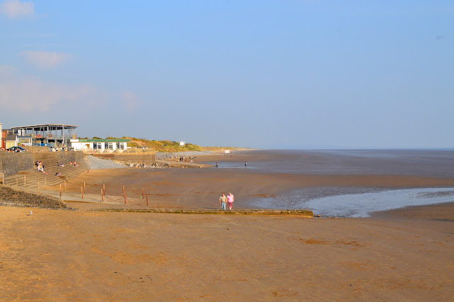 A Day at Pendine and Laugharne- "Magical Bedlam By the Sea" | Evans ...