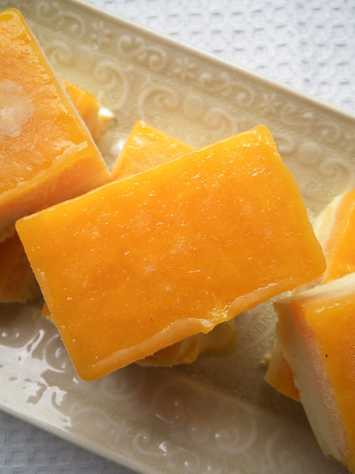 Sugabuttacream: Mango Weiss Bars