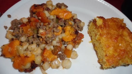 theArtisticFarmer: Beef & Hominy Casserole