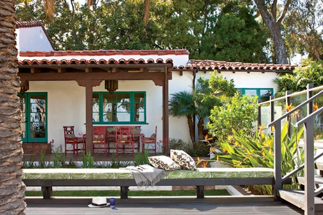 TRISHA TROUTZ: Spotlight on Designer Hillary Thomas Designs