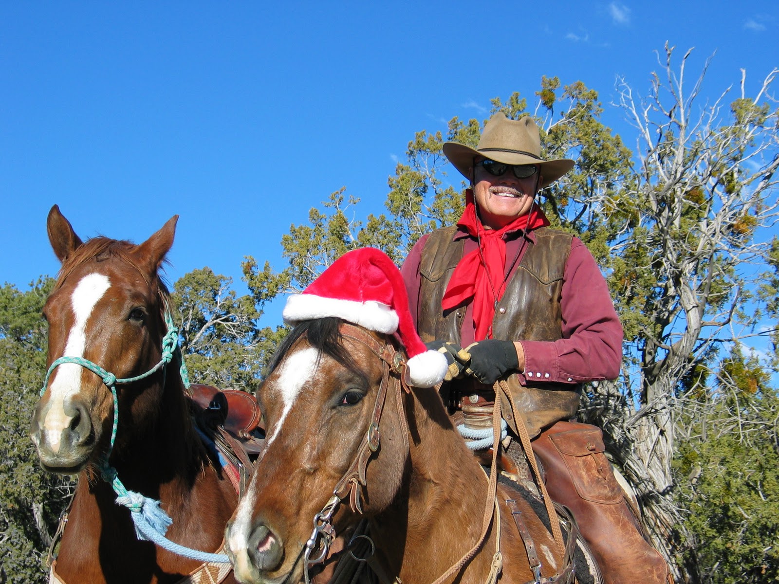 The Far Rider Journal Merry Christmas Happy Hanukkah the-far-rider-journal-merry-christmas-happy-hanukkah