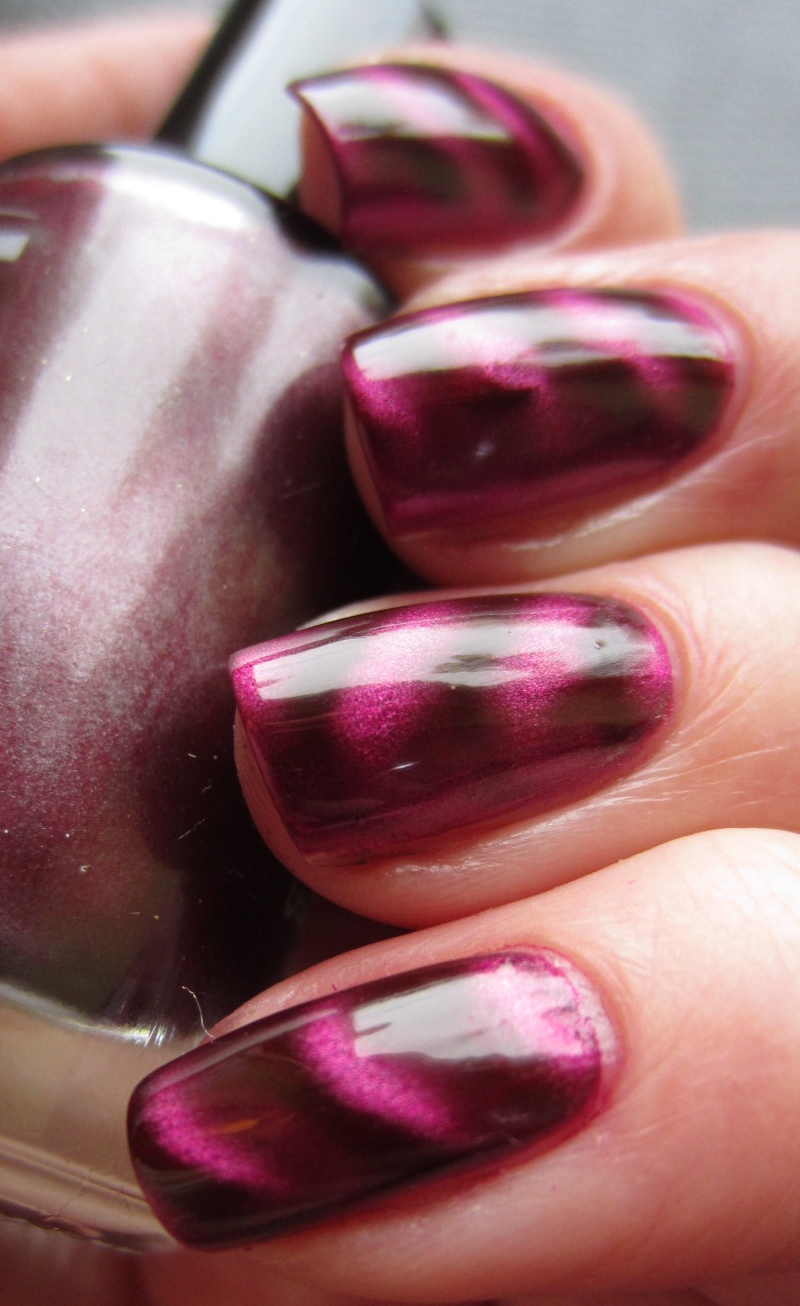 Ida Pie: HIPNOTIC - Magnetic Force by Color Club