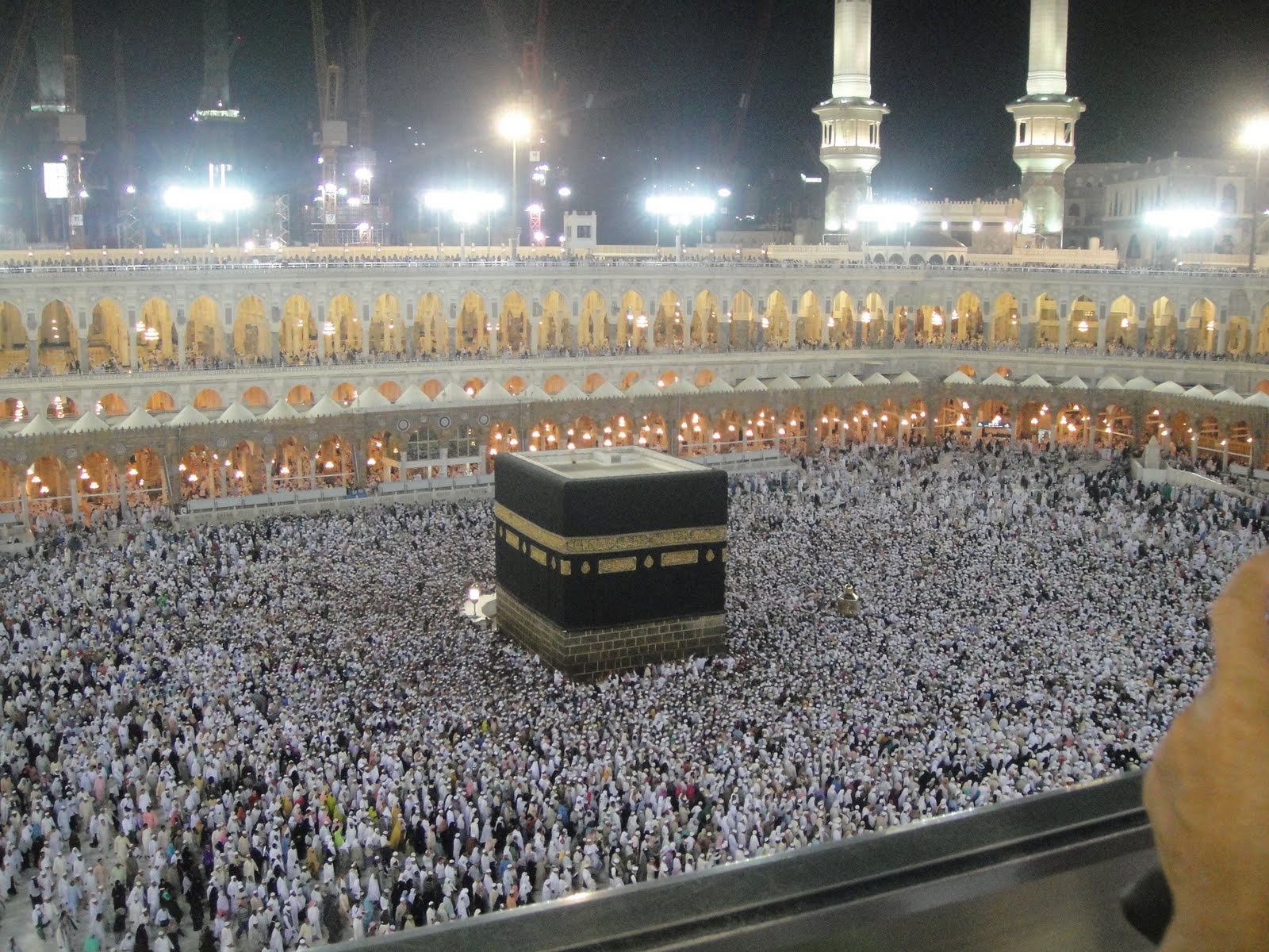 dsuarang: Baitullah oh Rumah Allah
