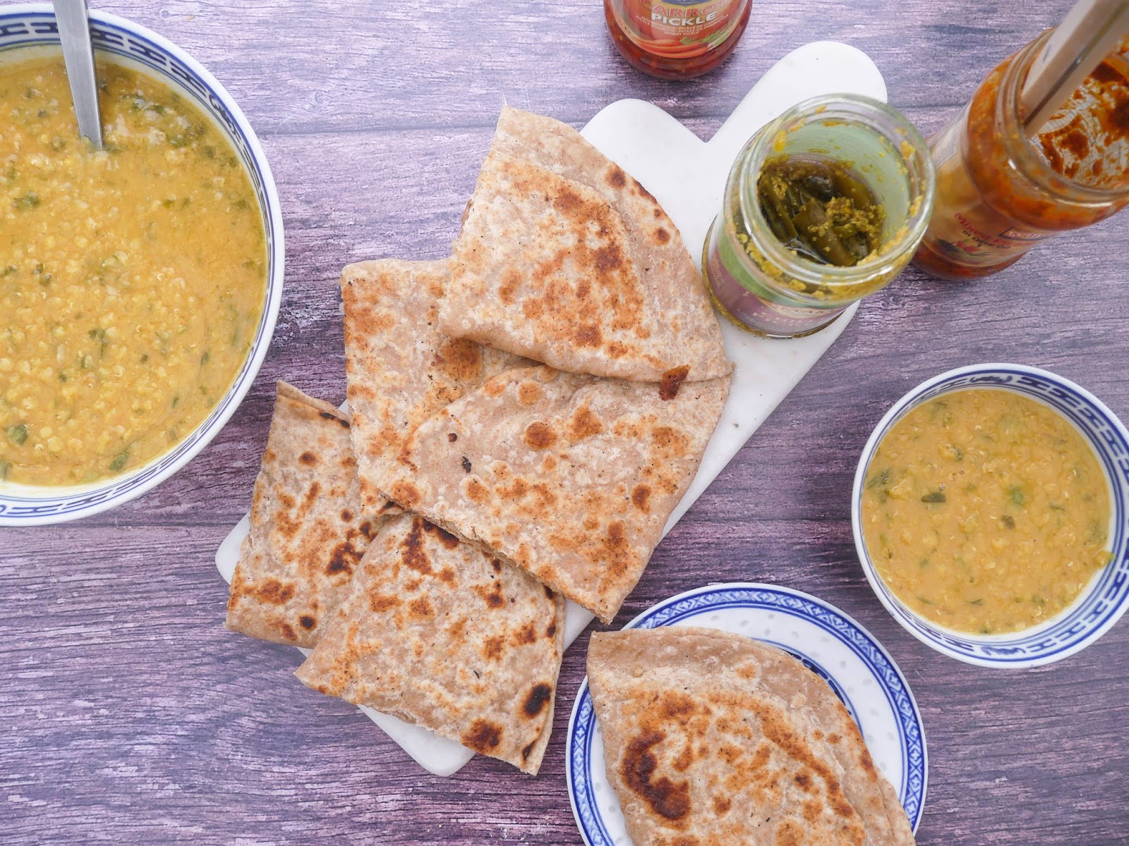 This Muslim Girl Bakes: Cauliflower Chilli Cheese Stuffed Roti.
