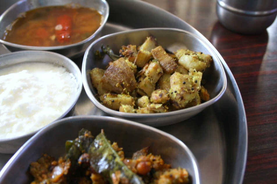 Raw Banana Fry / Plantain fry / Valakkai Poriyal