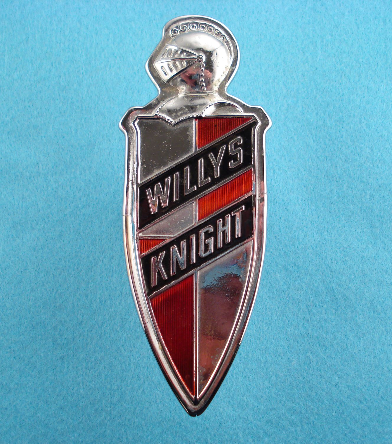 American Auto Emblems: WILLYS-KNIGHT/WILLYS