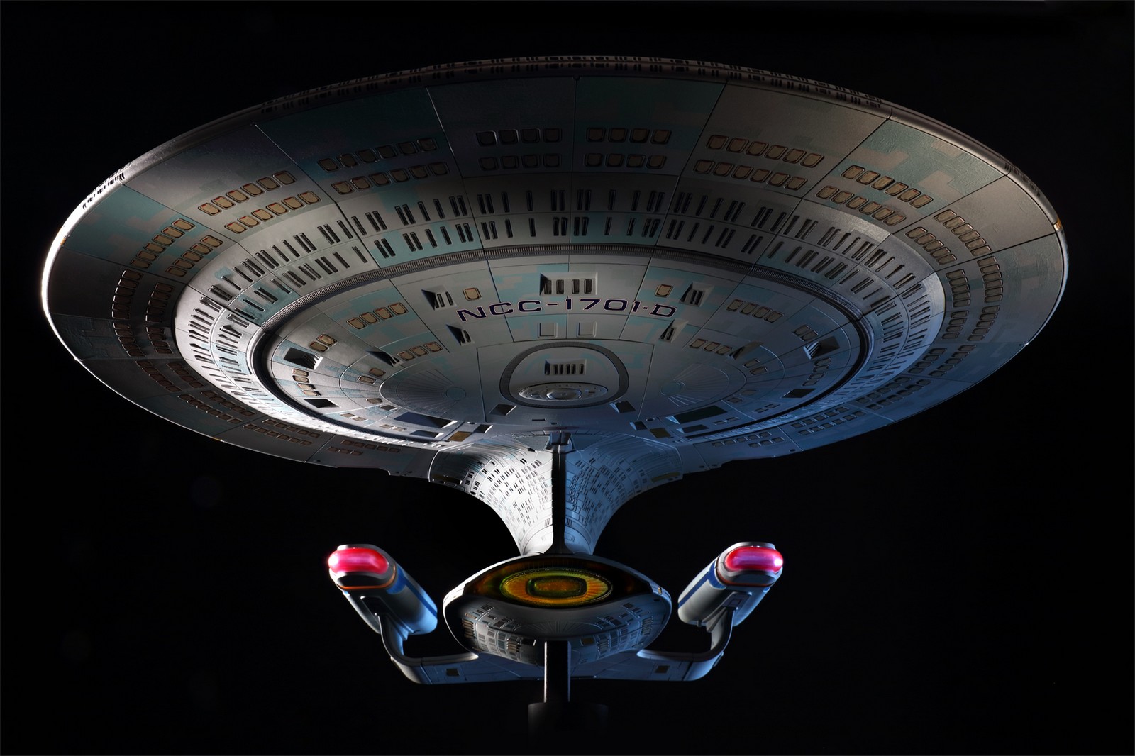 The Trek Collective: Eaglemoss' Build the Enterprise-D series launches ...
