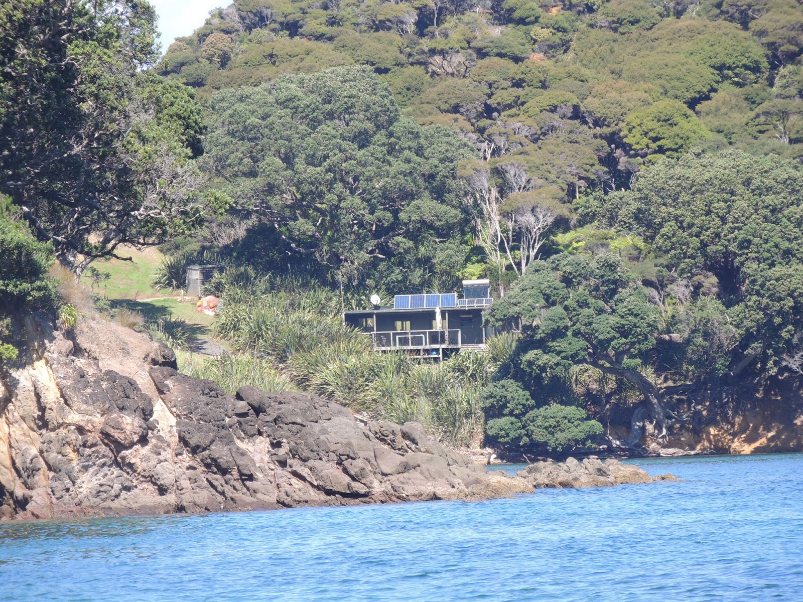 THE ROAD TAKEN : Thursday in Tryphena, Great Barrier Island