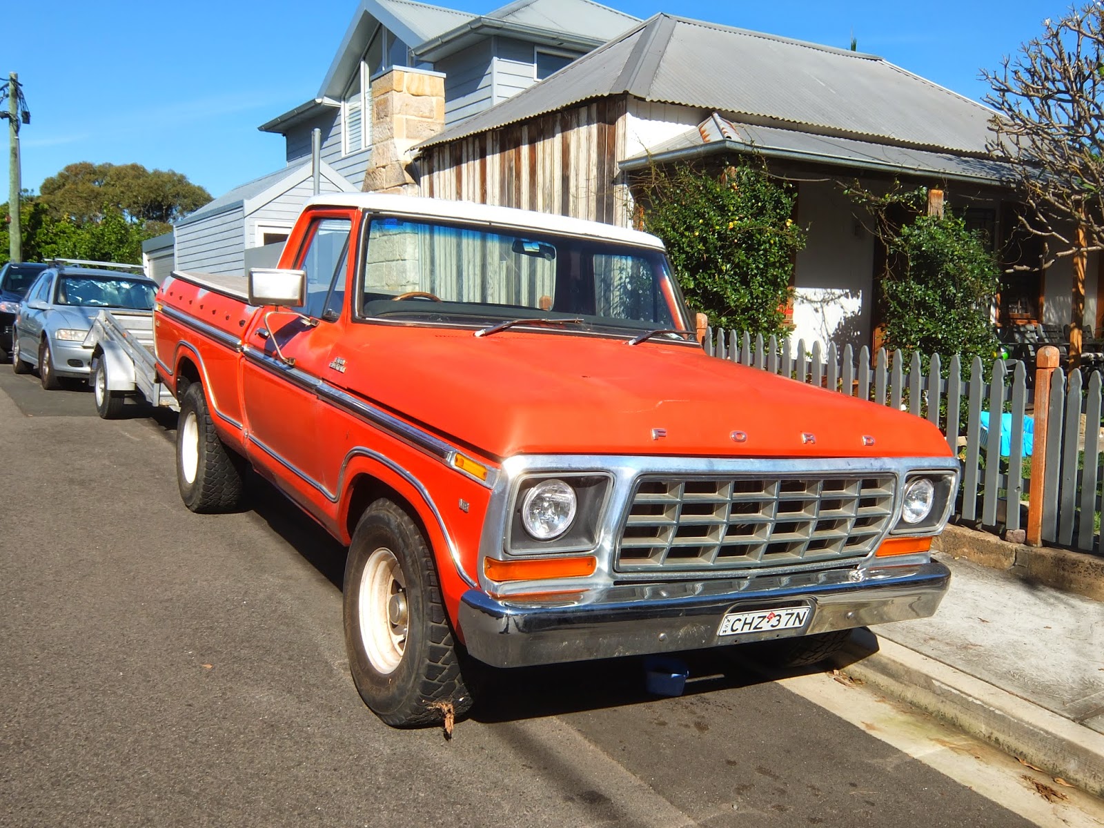 Aussie Old Parked Cars: 1978 Ford F100 Custom XLT