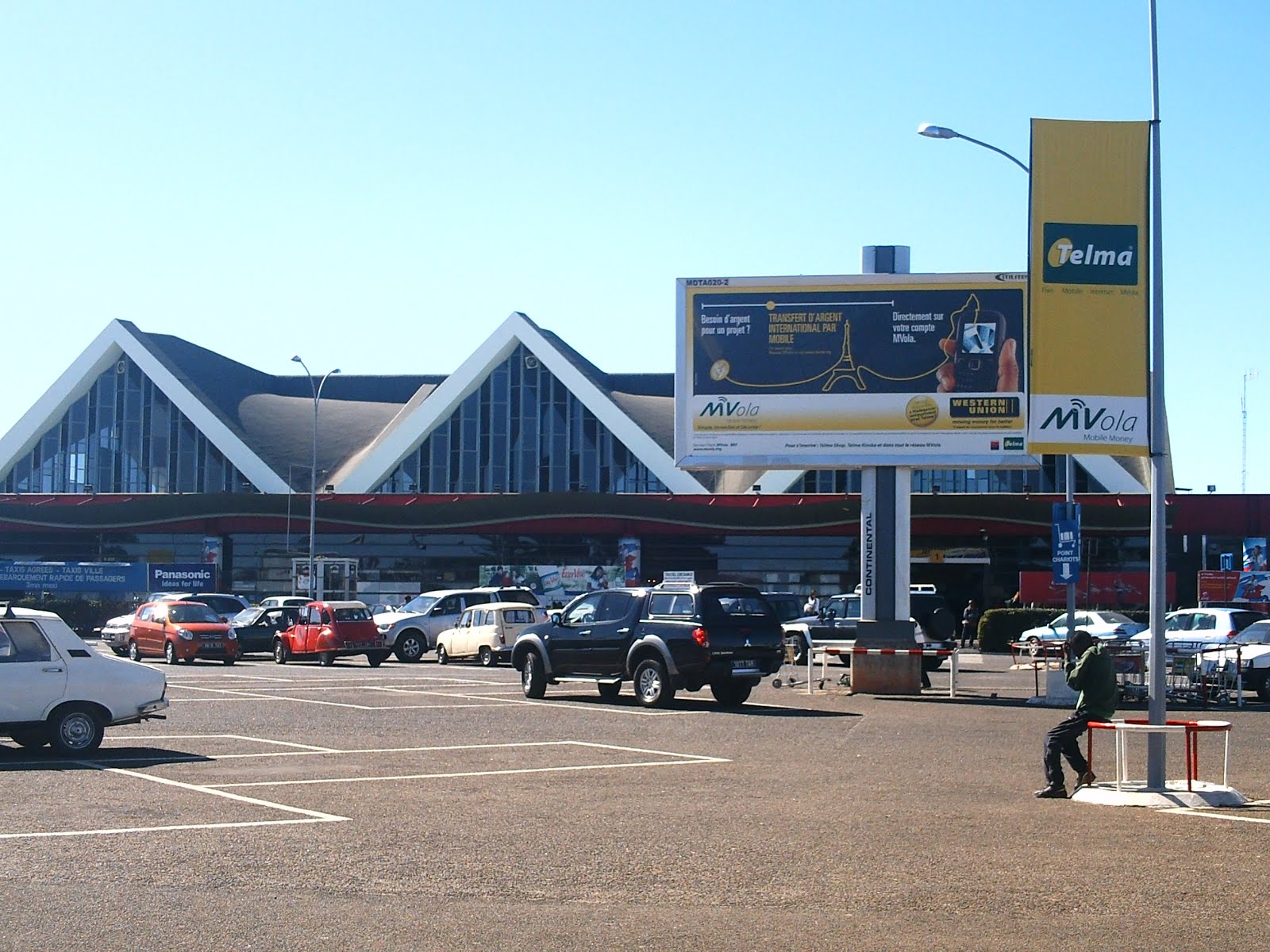 Tourisme à MADAGASCAR: Ivato, le premier Aéroport international de ...