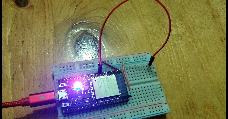 Embedded things: Simple digital input/output on ESP32/MicroPython Embedded things: Simple digital input/output on ESP32/MicroPython