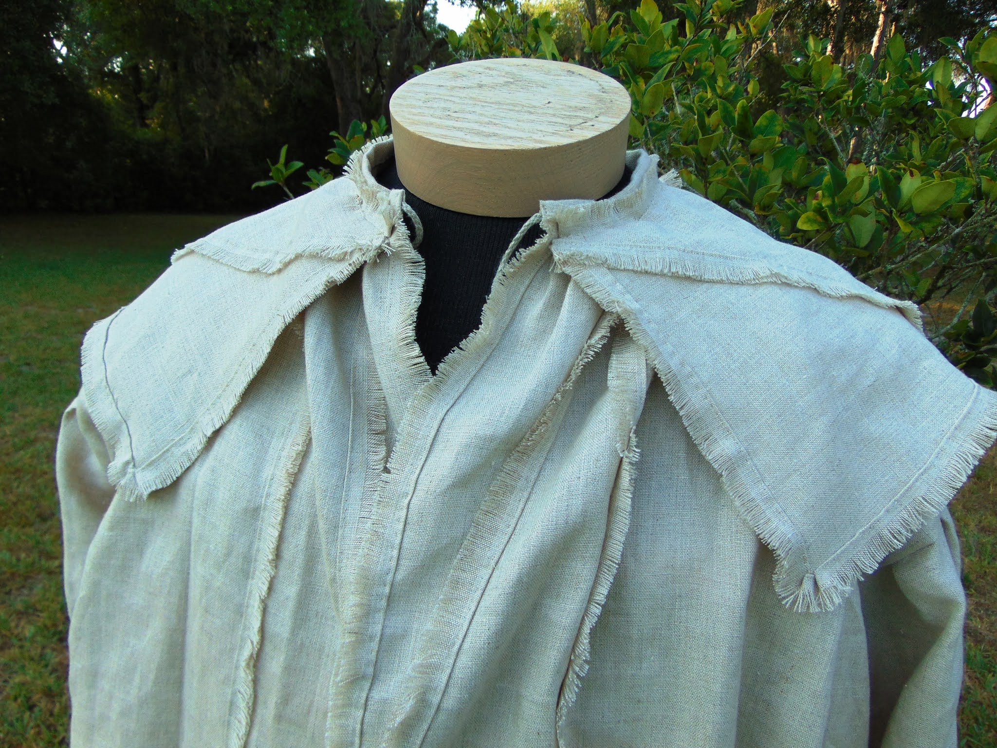 The Antique Sewist: 18th Century American "Hunting Frock Coat" or Shirt.