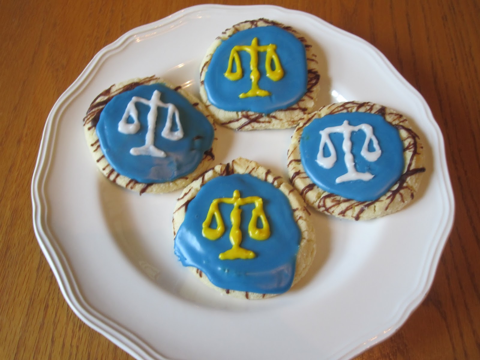 Scales of Justice Cookies