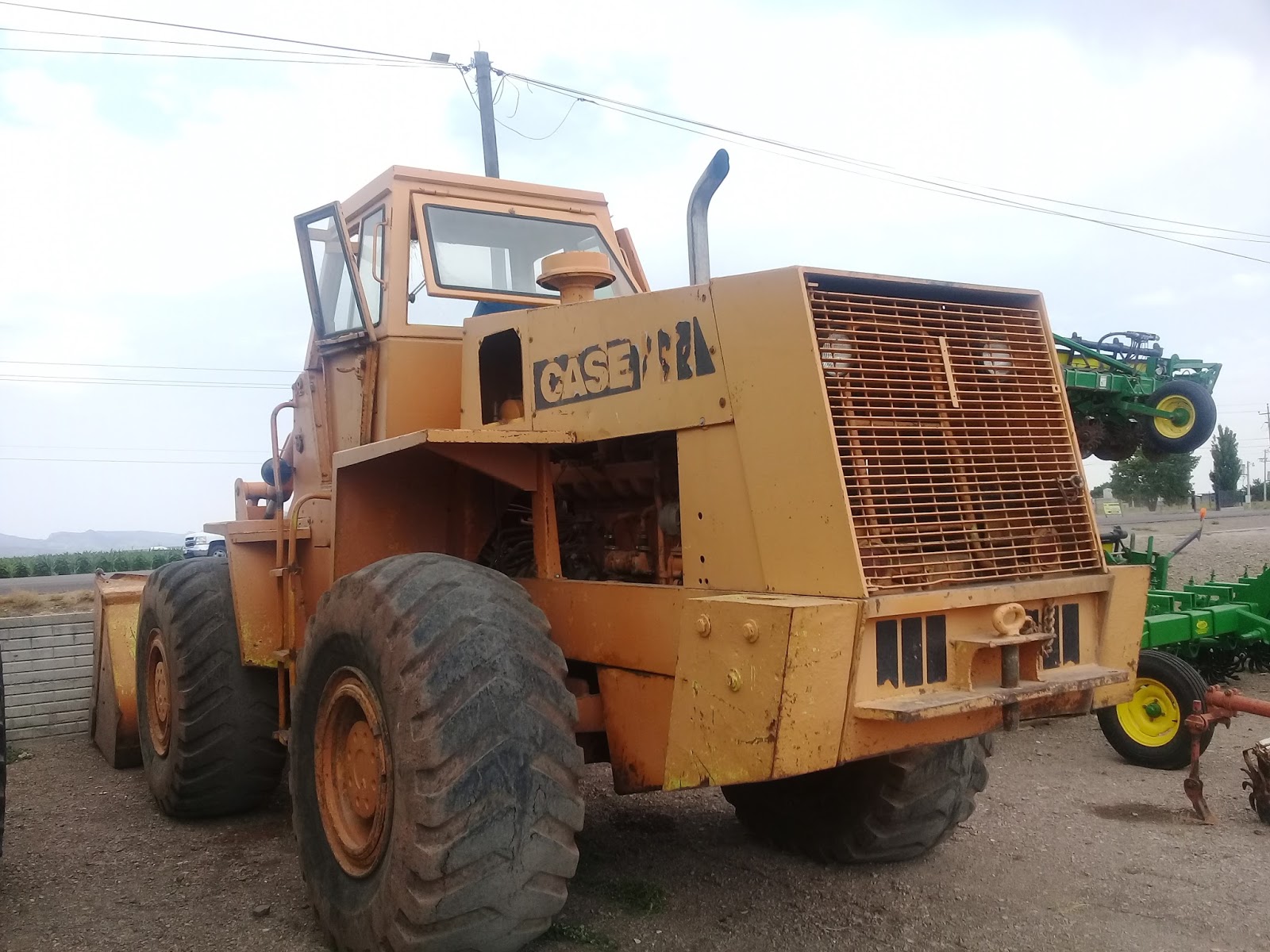 MAQUINARIA AGRICOLA INDUSTRIAL: Trascavo Case W26B $18,000 Dlls.