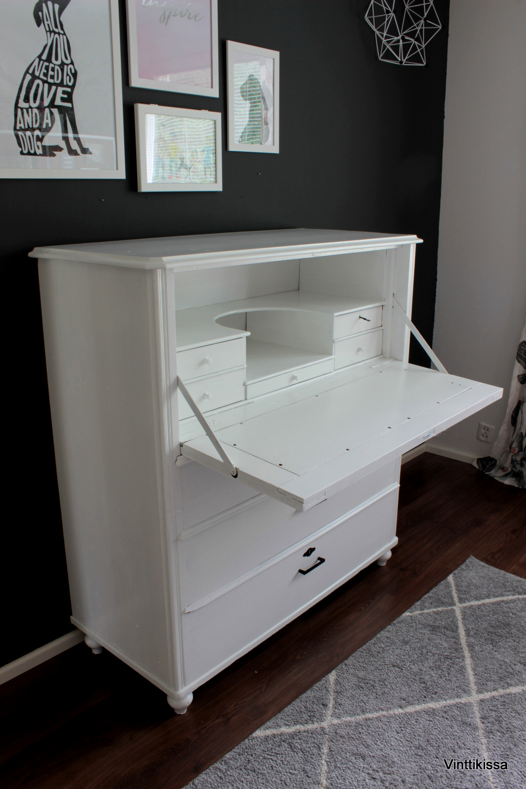 Vinttikissa: Kirjoituslipasto