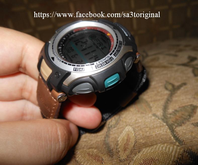 Casio Men's PAS400B-5V Pathfinder Forester Fishing Moon Phase Watch ...