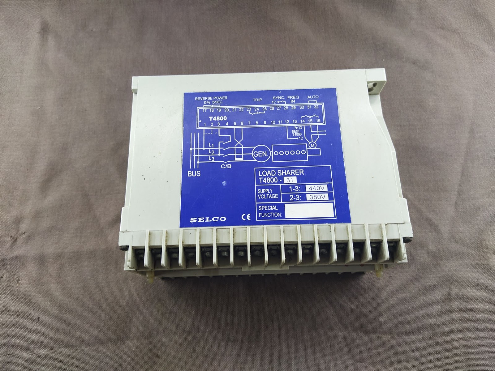 SELCO T4800 LOAD SHARER T4800-31 440 VAC