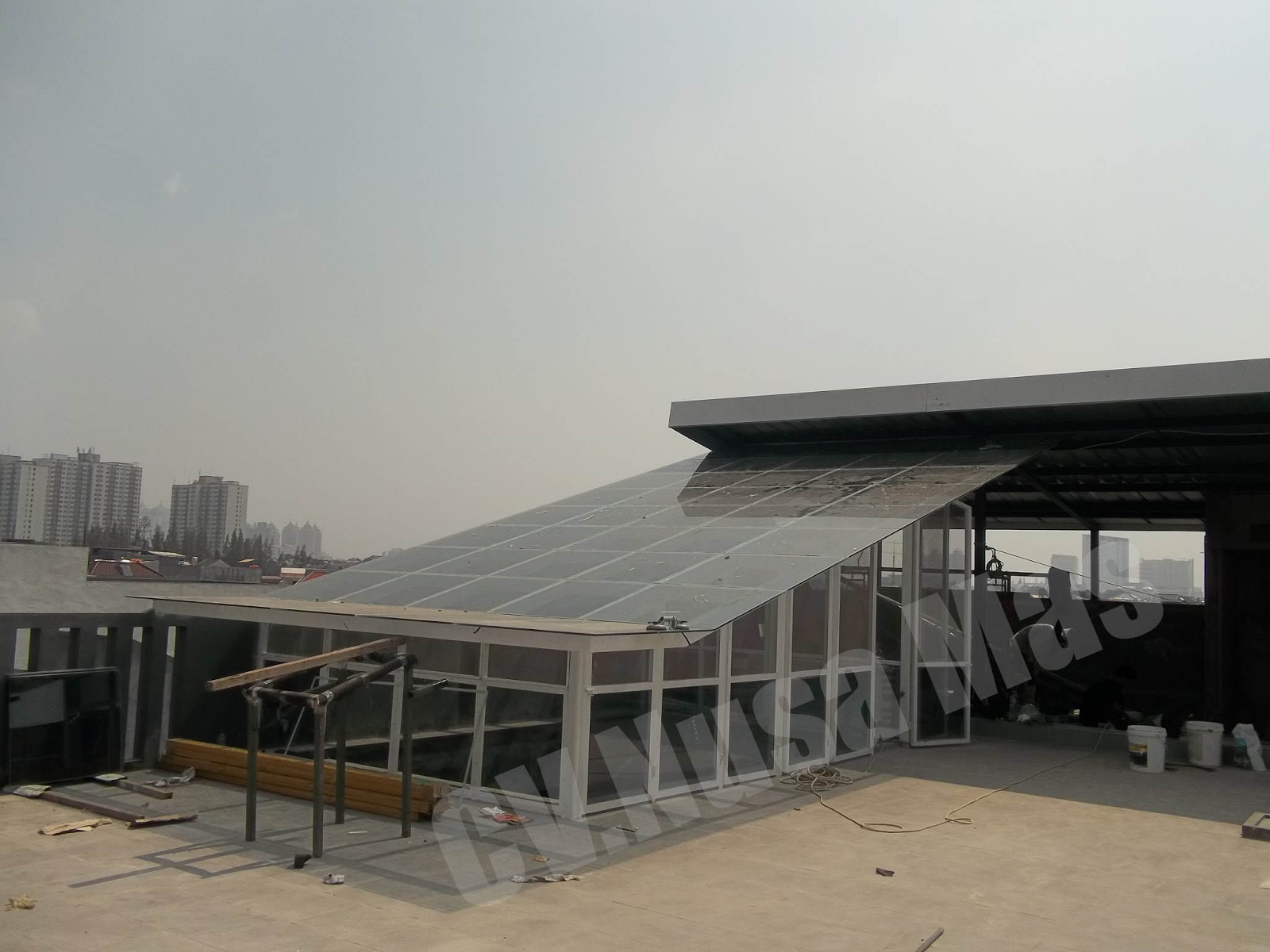 Canopy Kaca + Solar Panel (800cm x 550cm)