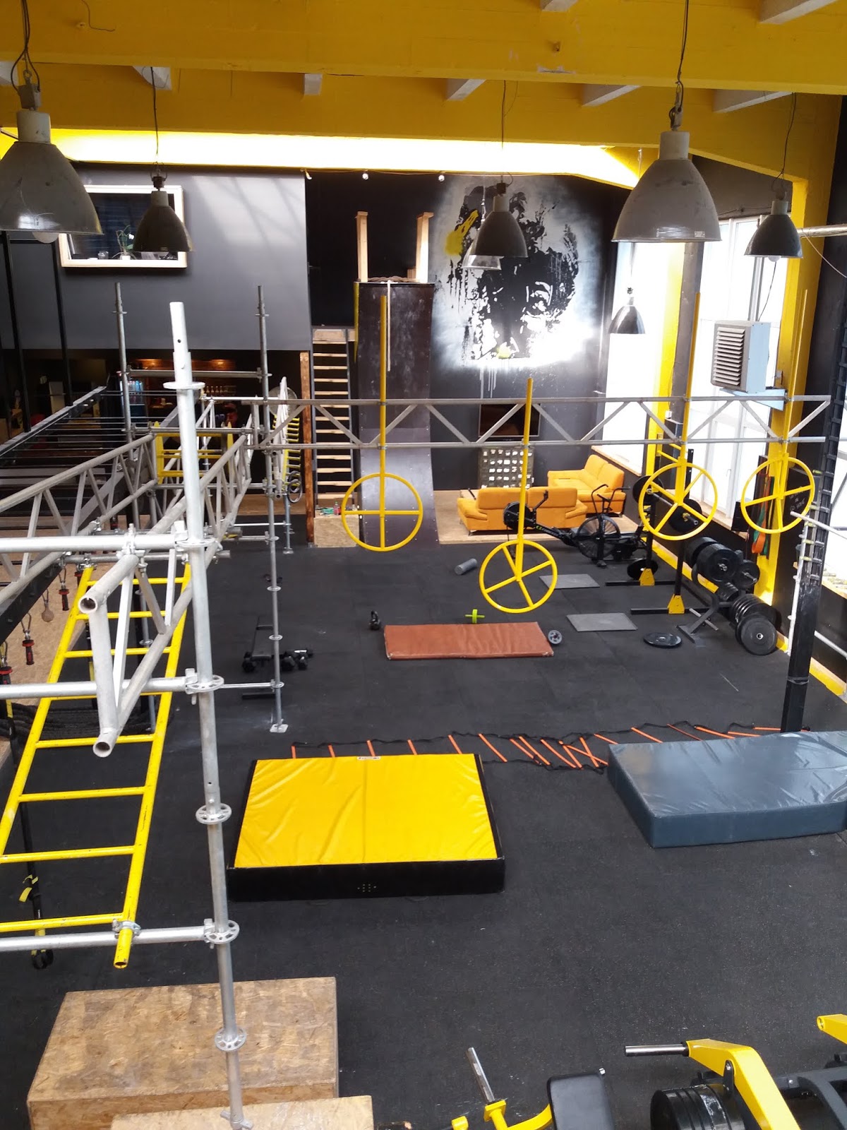 Život mezi překážkami: Kde trénovat OCR - Predator Gym