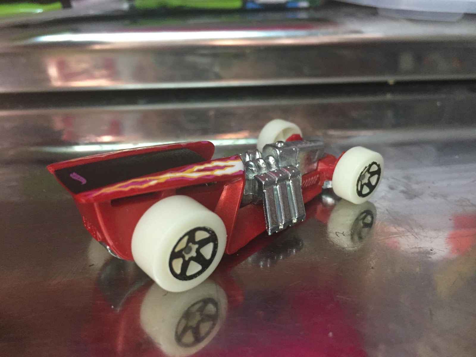 MIS COCHES DE ESCALA DE 1.60: Z-ROD (HOT WHEELS)