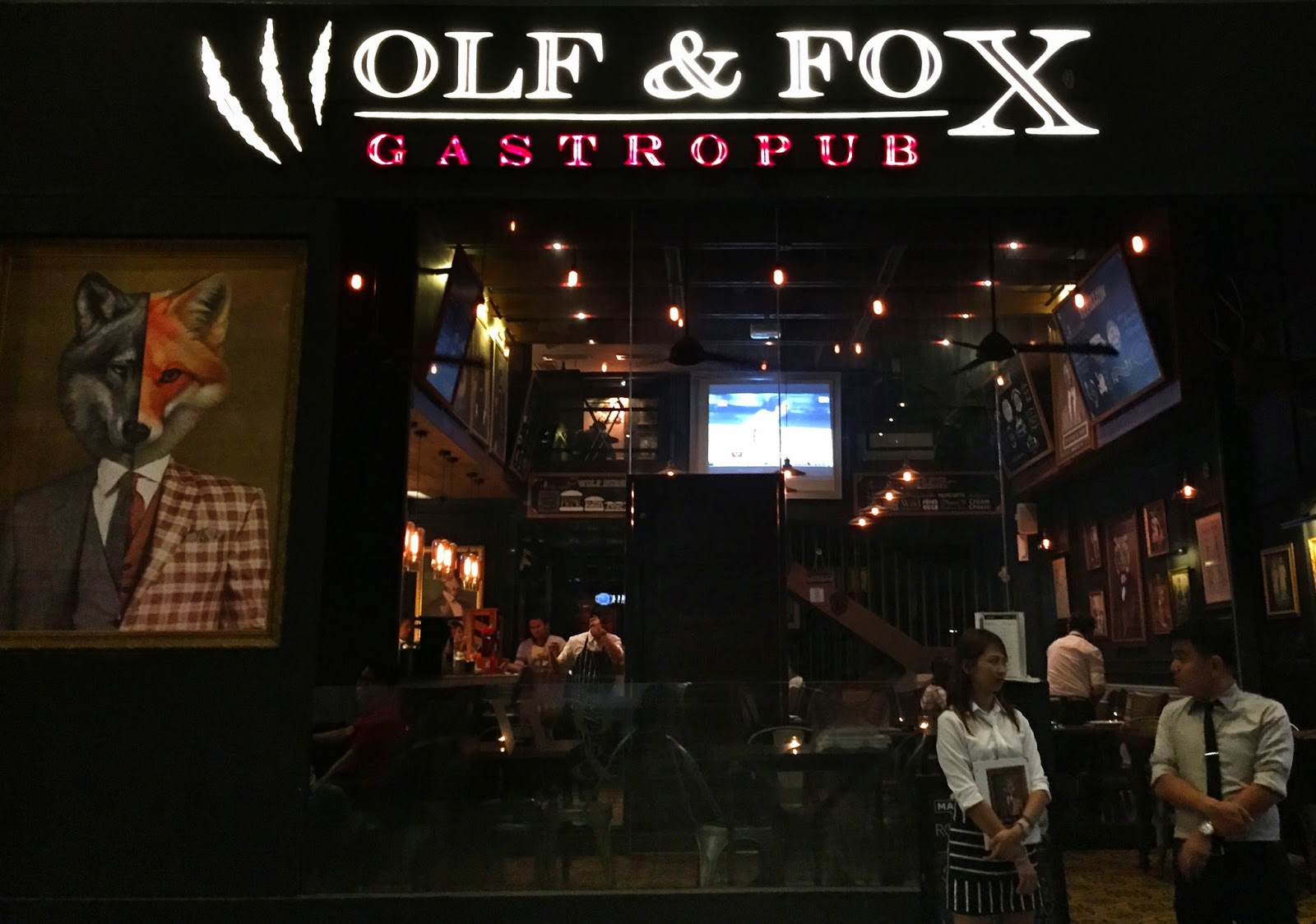 What Mary Loves: First Bite: Wolf & Fox Gastropub