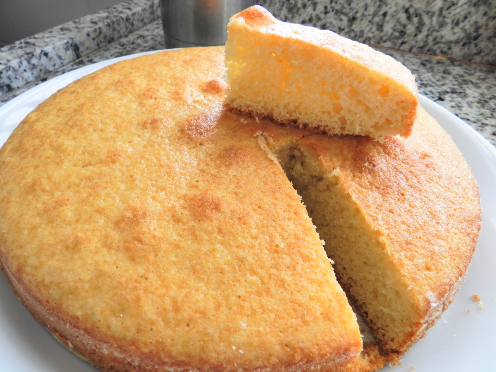 ARTES E ARTESANATOS SEM FIM: BOLO DE ESTUDANTE