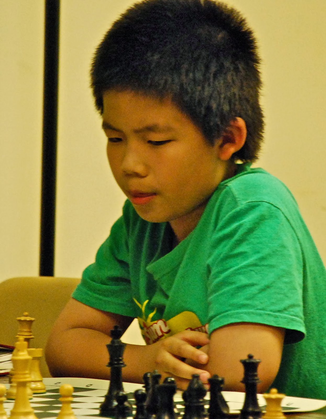 Boylston Chess Club Weblog: BCC: ELAINE KAHN MEMORIAL TOURNAMENT ...