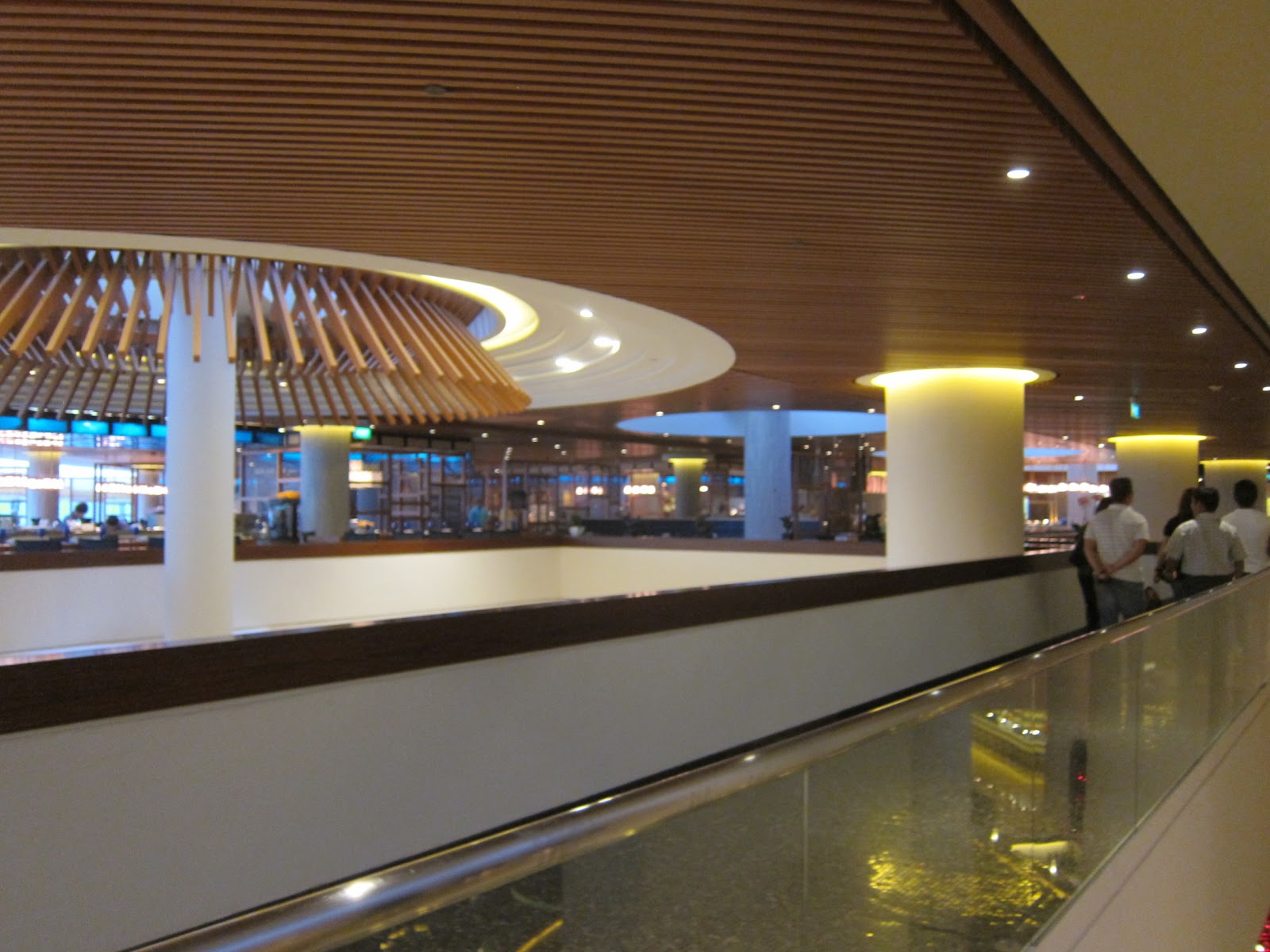 Sharing all the good eats in Singapore!: New Restaurant: edge - Buffet ...