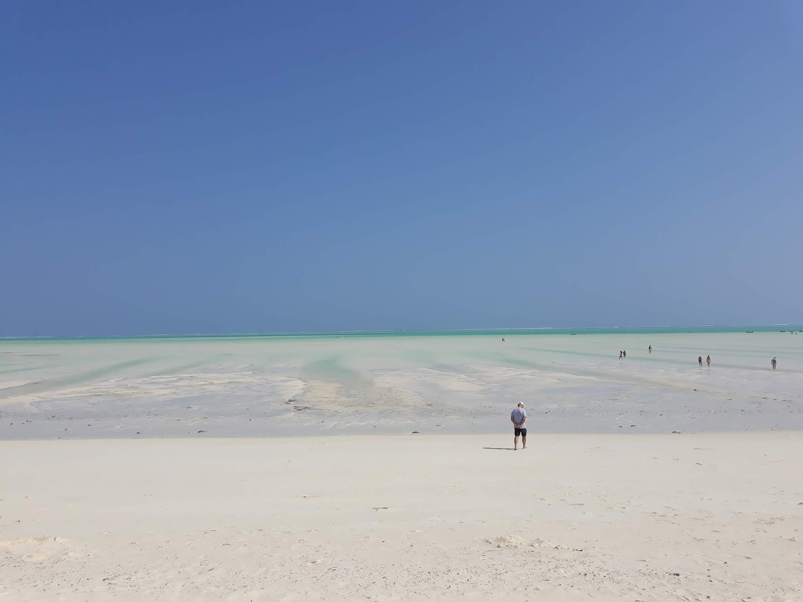UN VRAI PARADIS, AMBATOMILO, MADAGASCAR