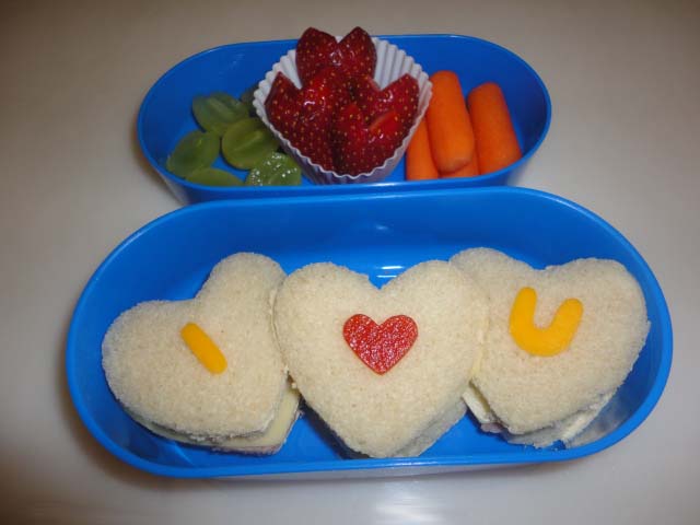 Bento School Lunches : Valentine's Day Bento Lunch #242: I Love You