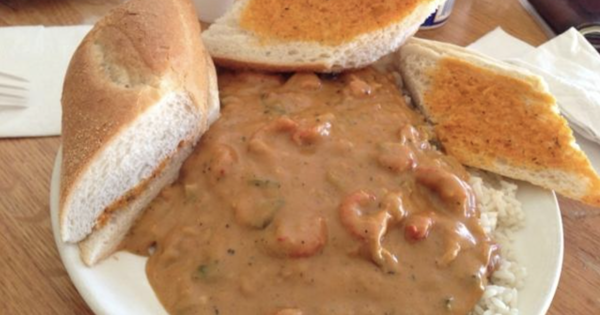 Yat's Chili Cheese Etouffee With Crawfish