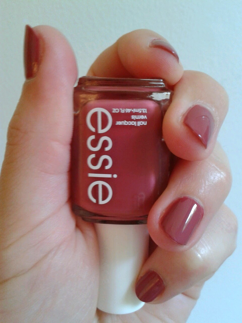 Pnk Cynthia On My Nails In Stitches By Essie