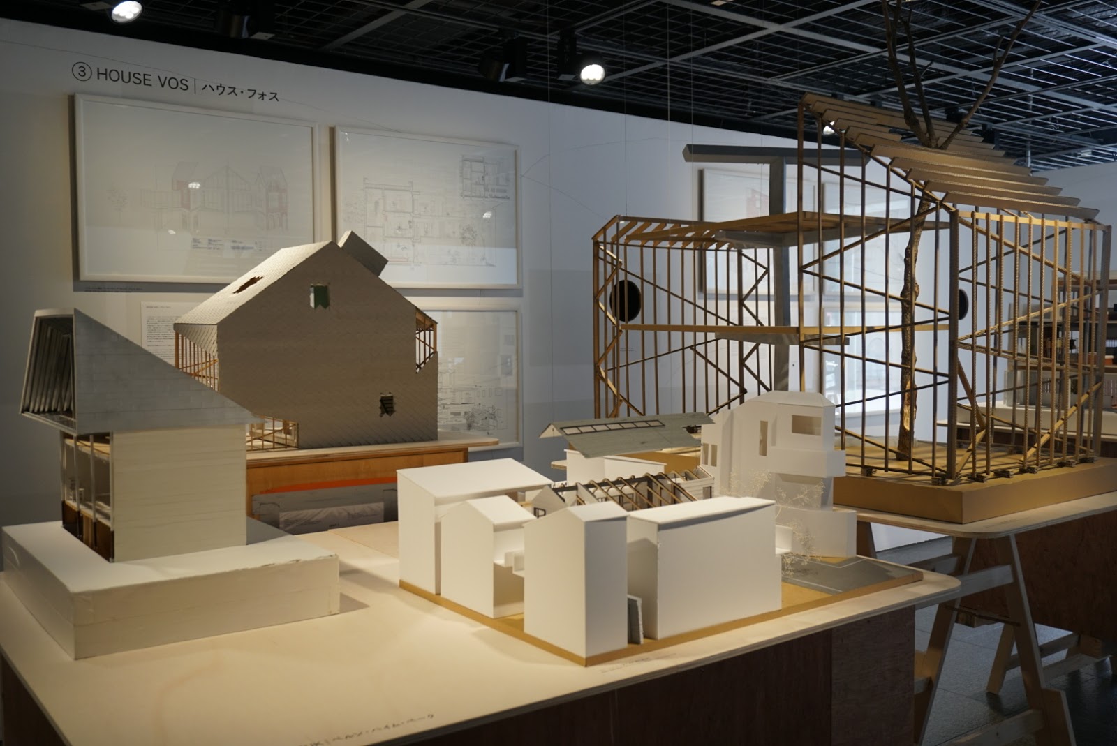 野良犬のケンチク彷徨記: 「アーキテクテン・デ・ヴィルダー・ヴィンク・タユー展」内覧会