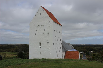 Blog Zweden: Vennebjerg kirke en Klangshøj