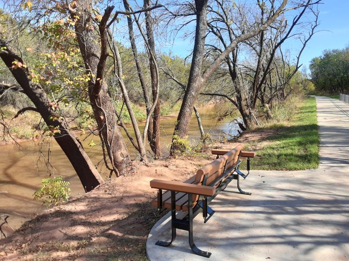 Durango Texas: Wichita River Circle Trail Walk To New Hoodoo