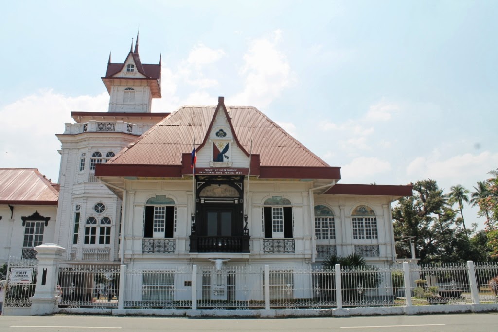 brokebackpacker: KAWIT CAVITE - A Day Tour