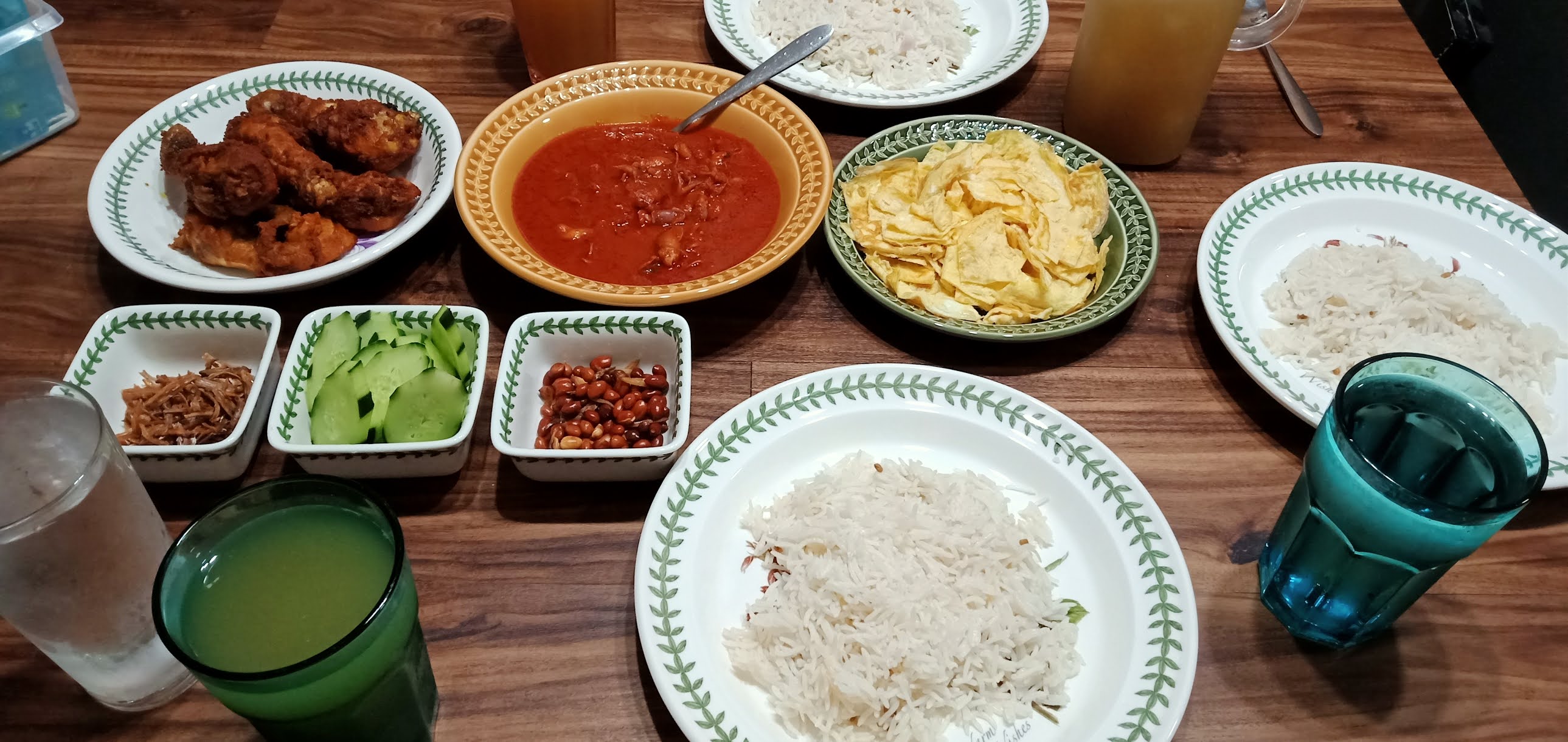 NASI LEMAK AYAM GORENG PERMINTAAN BERBUKA PUASA HARI KE 20