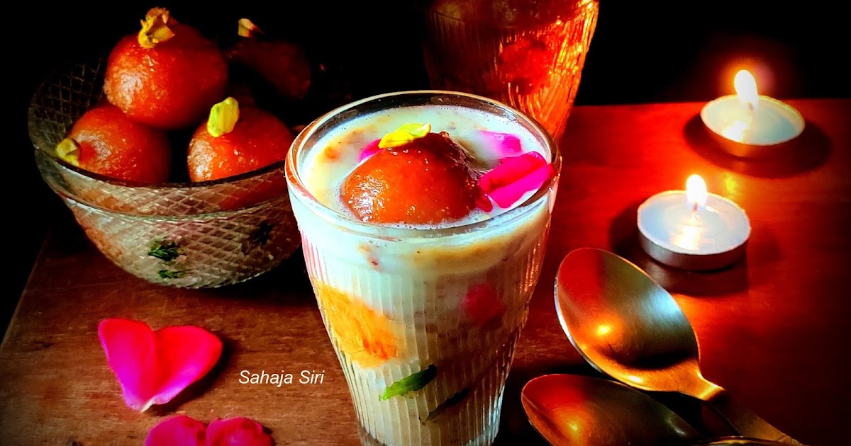 Gulab Jamoon with rabri/ rabdi/ Jamoon soaked in sweet condensed milk