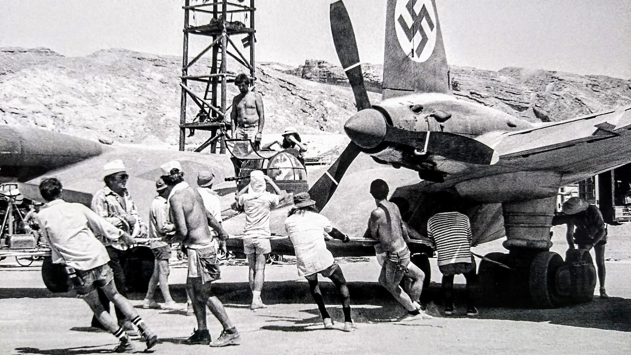 New York Mall Lot 8 - Indiana Jones Flying Wing Walt Disney ...