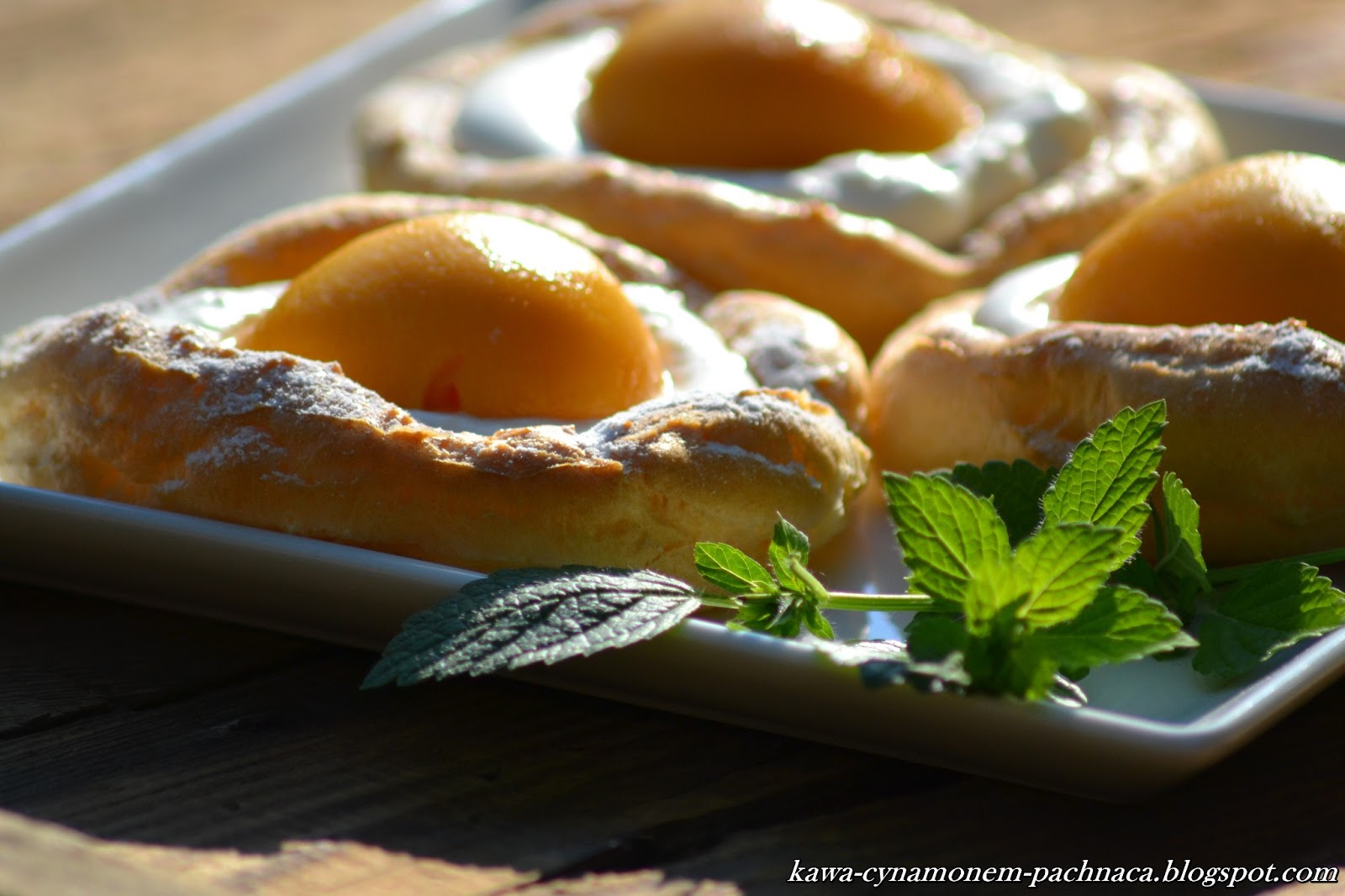 Kawa cynamonem pachnąca: PTYŚ INACZEJ czyli SŁODKIE SADZONE JAJKA