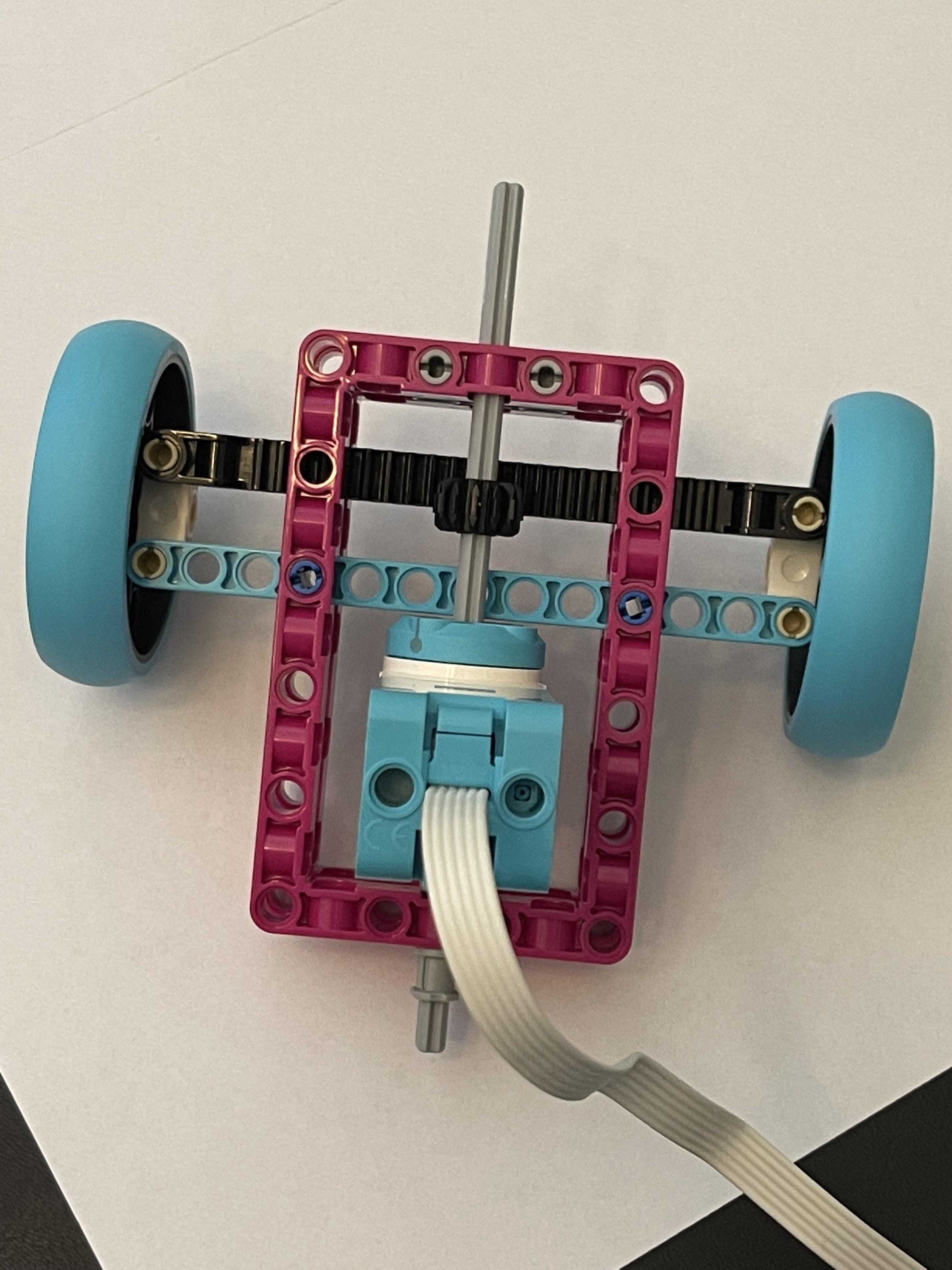 Bowmar Builders Robotics Team: Using Rack and Pinion for Steering a Robot