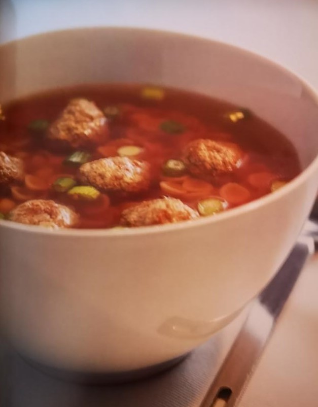 Le Chef Pierre D'Iberville: Soupe aux boulettes de boeuf