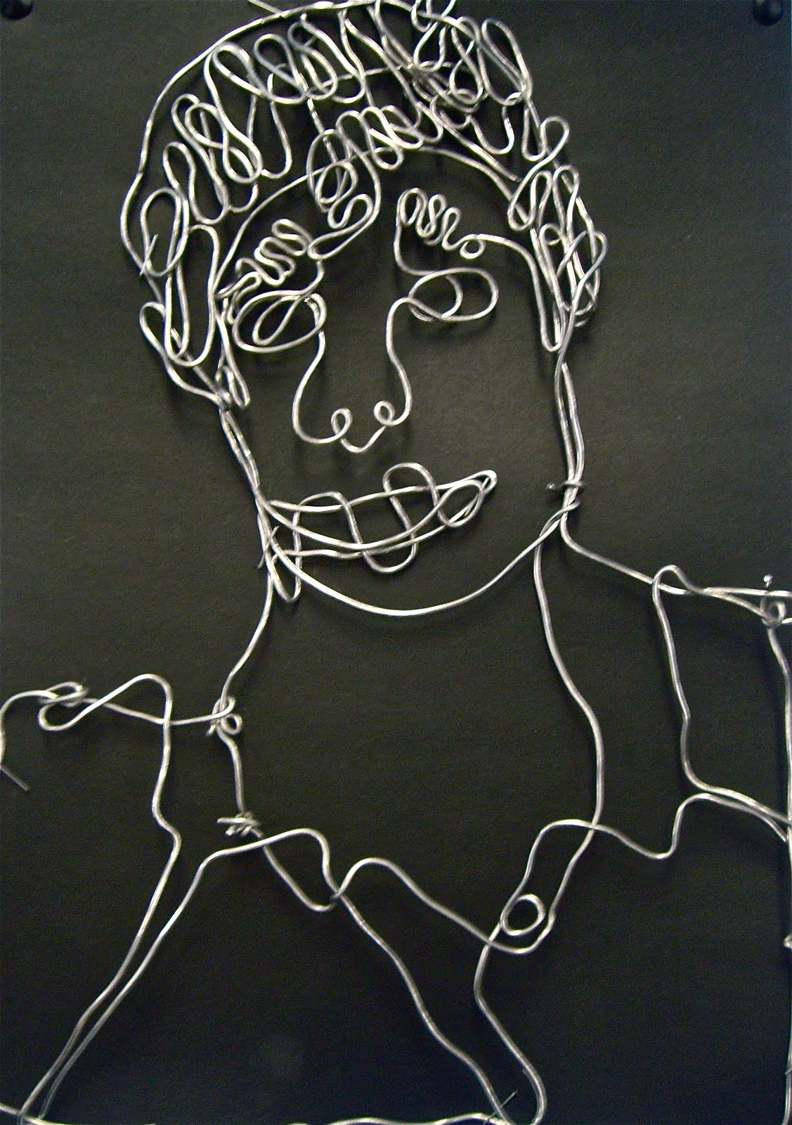 Use Your Coloured Pencils: Contour Line Self Portraits