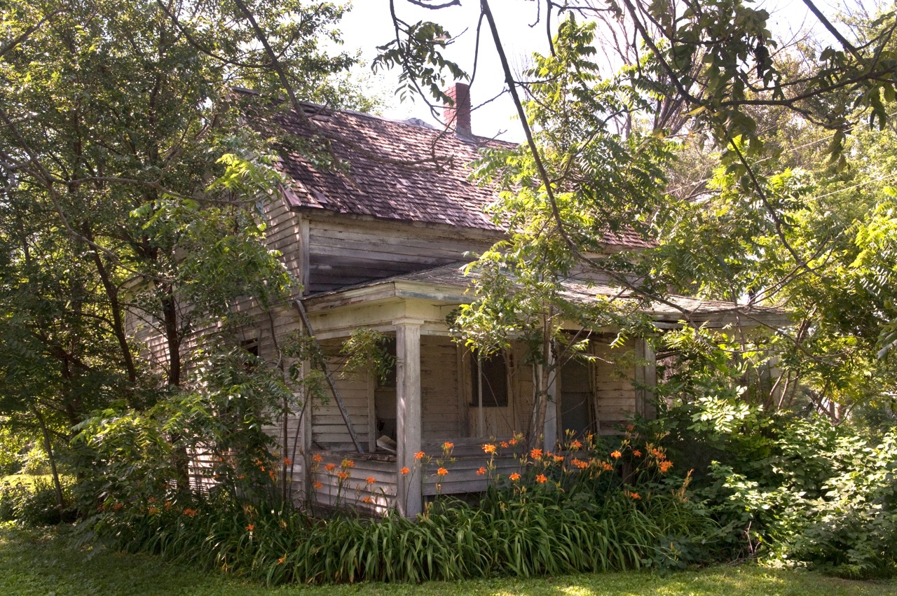 Bailey's Buddy: Beaver, Iowa...a Tiny Iowa Town in Transition. Photos ...