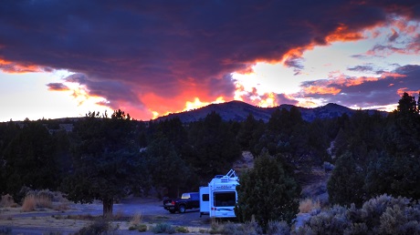 Life of Leisure: Glass Buttes, Oregon and Driving to Moab, Utah