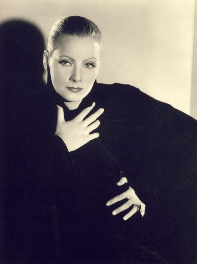 45 Fabulous Portrait Photos of Greta Garbo in the 1931 Film “Mata Hari ...