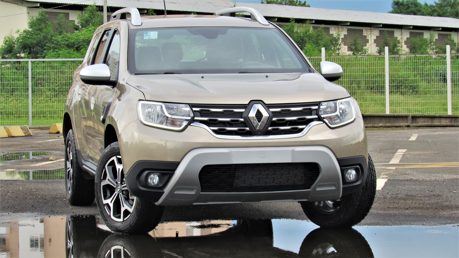 Dirigimos o Renault Duster Iconic 1.6 2021