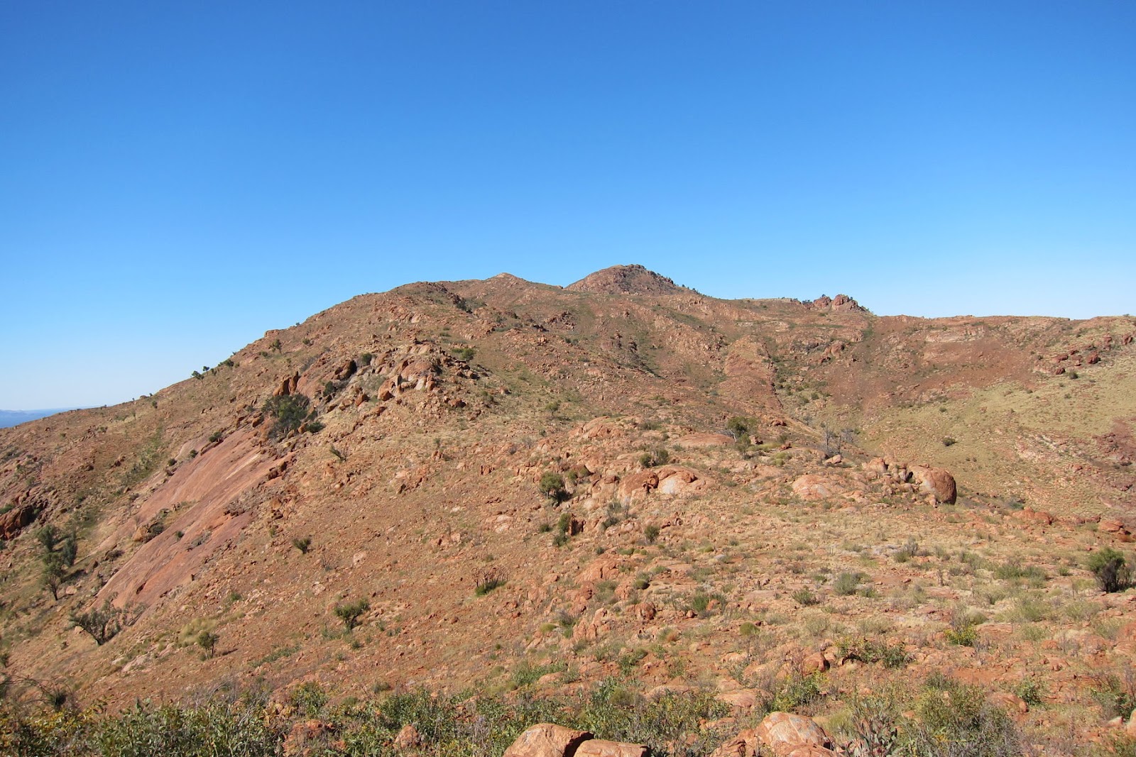 Mountains: Mt Zeil, NT, Australia